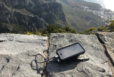 Fuse Chicken Rivet Loop johto (0,3 m) - Gigantti verkkokauppa